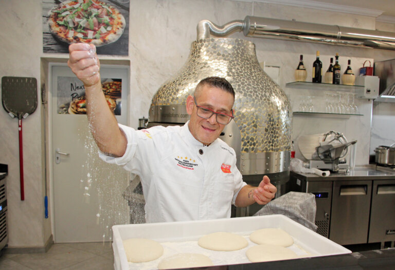 Solingen: Bei Next Level Pizza gibt es preisgekrönte Pizza | Das ...