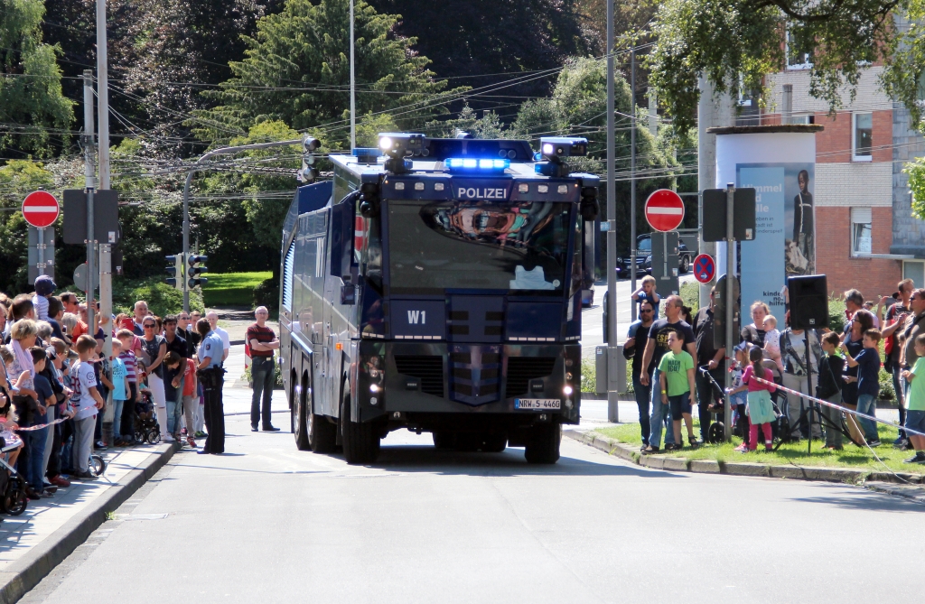 "Blaulichttag": Solinger schauen ihrer Polizei über die Schulter | Das ...