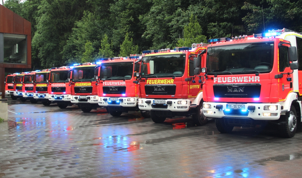 Berufsfeuerwehren schaffen gemeinsam neue Fahrzeuge an | Das ...